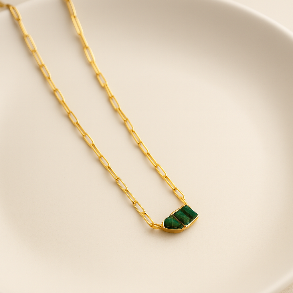 Emerald Edge Necklace – Withuss